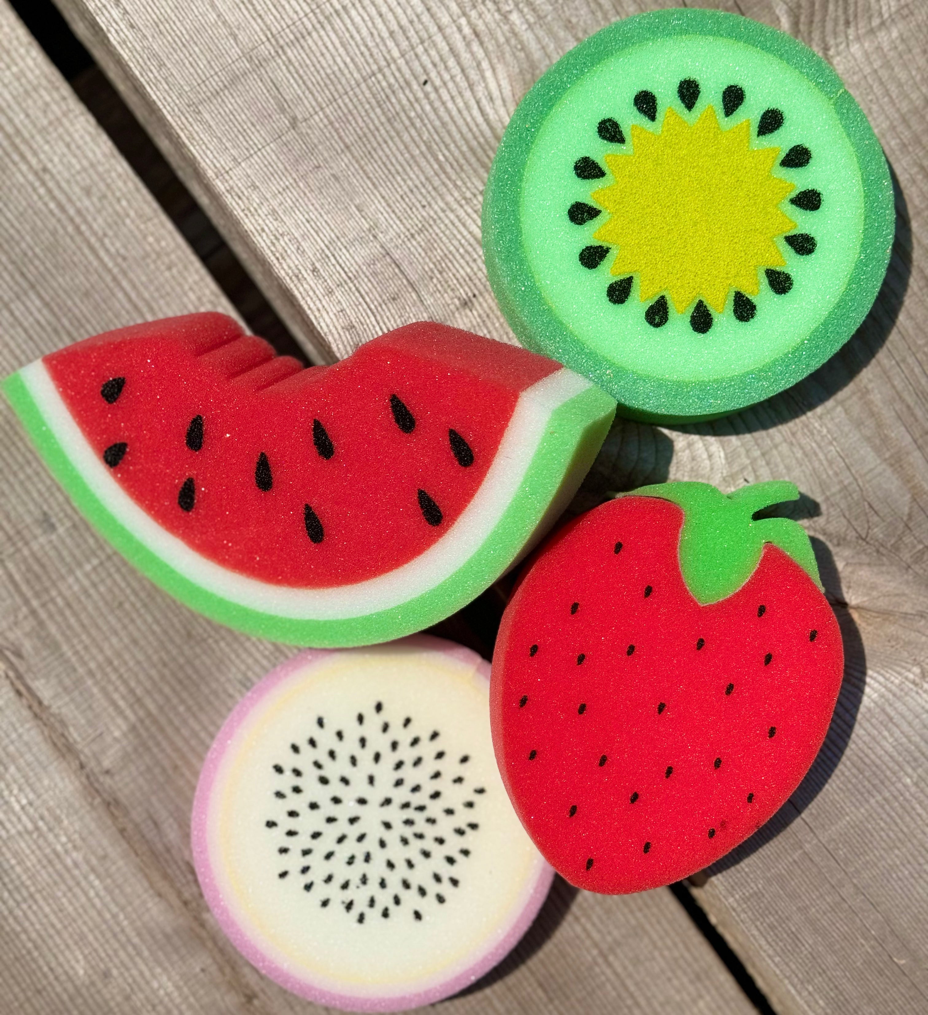 J DESIGNS - TACK CLEANING SPONGE – Baker's Saddlery