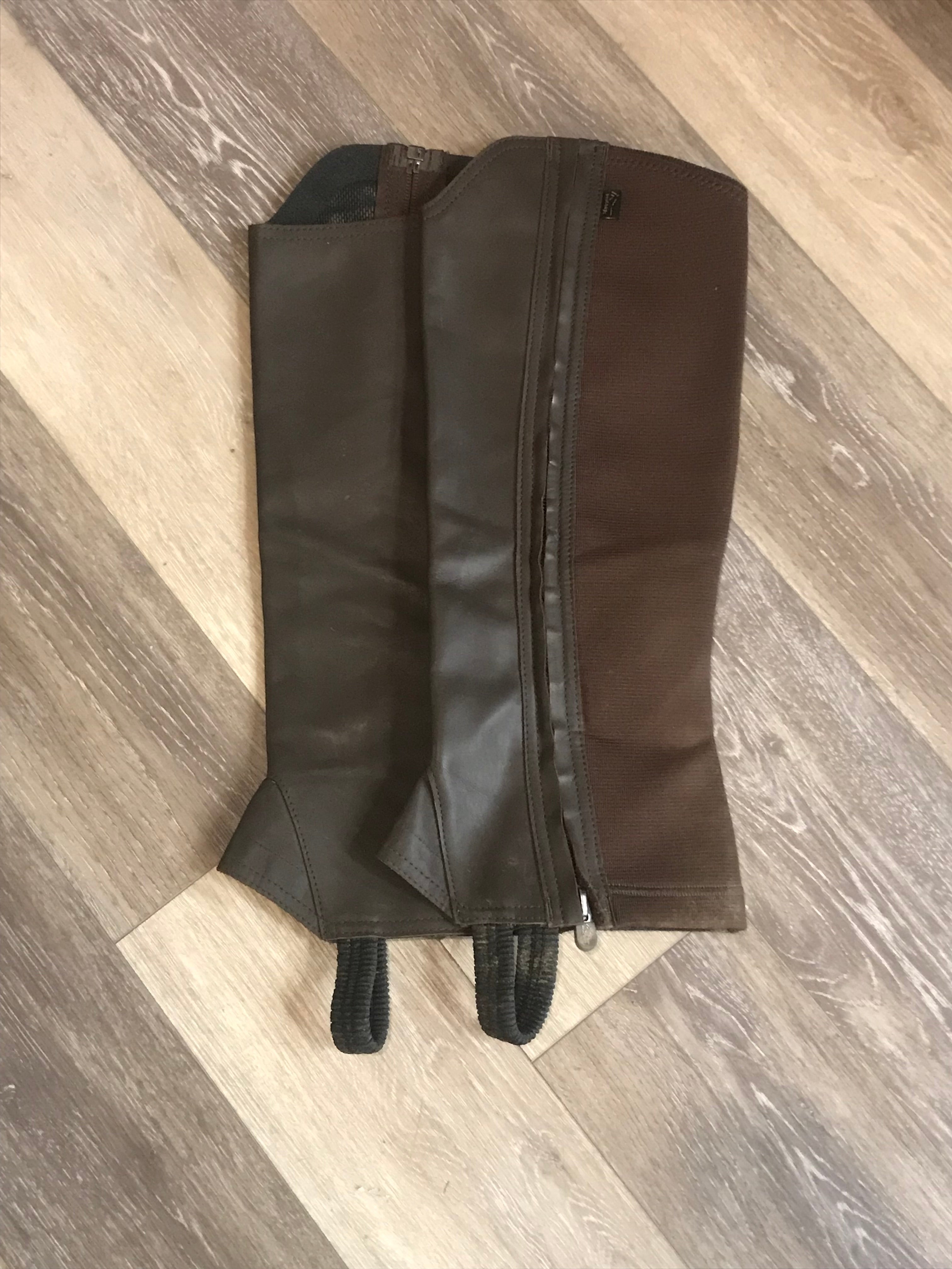 Consignment Pro Chap Half Chaps Brown XXL – Baker's Saddlery