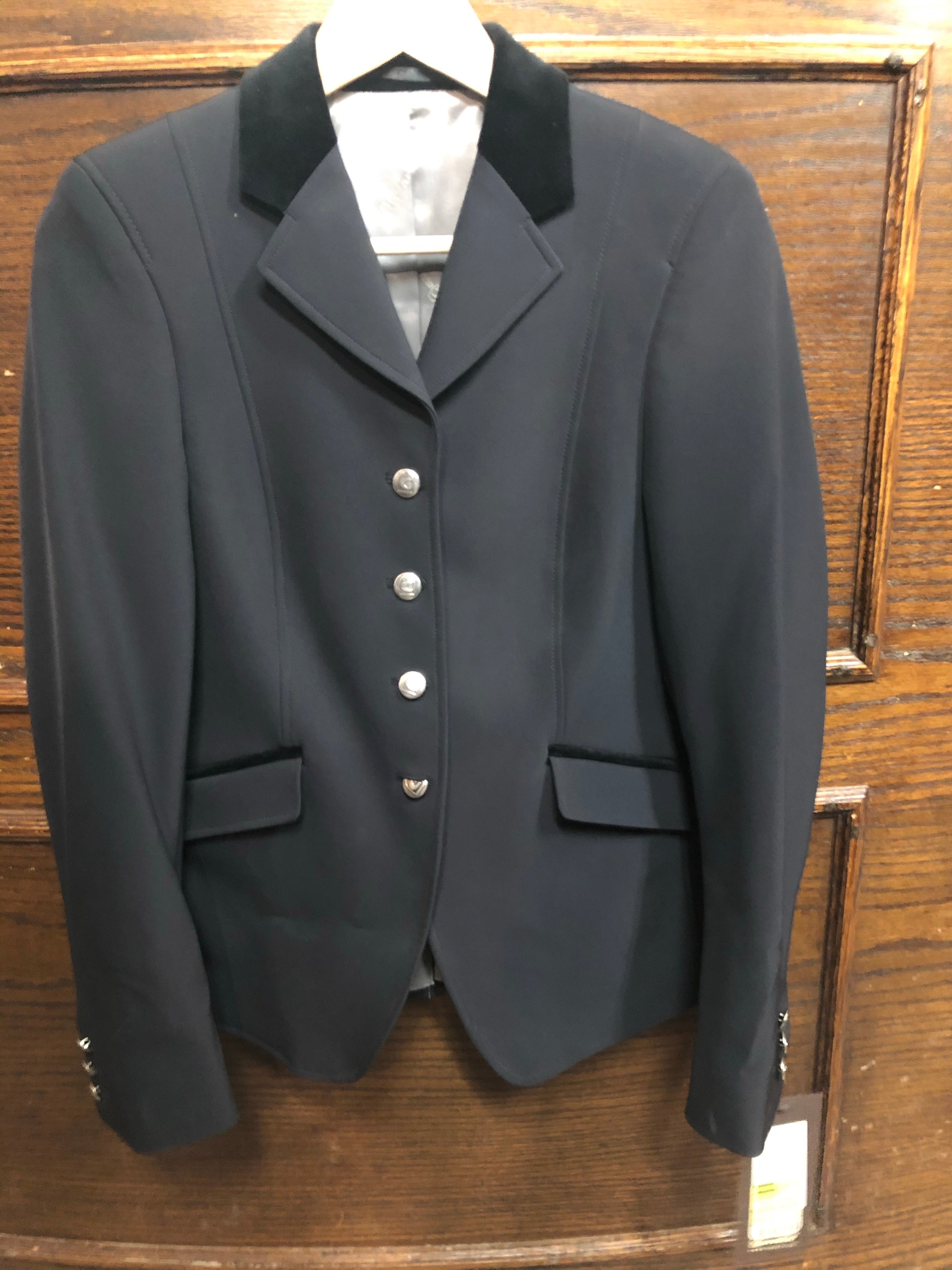 Consignment - Cavallo Graciella Show Jacket size 8US – Baker's Saddlery
